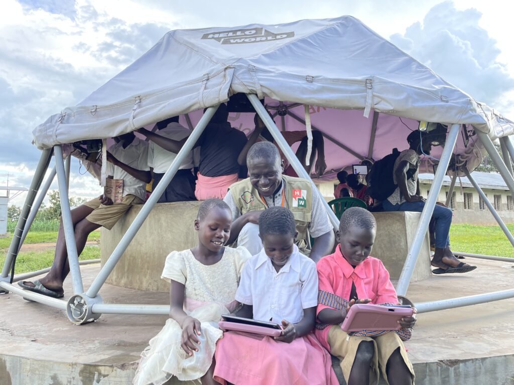 Solar Power: Lighting the Way to School Connectivity - giga.global